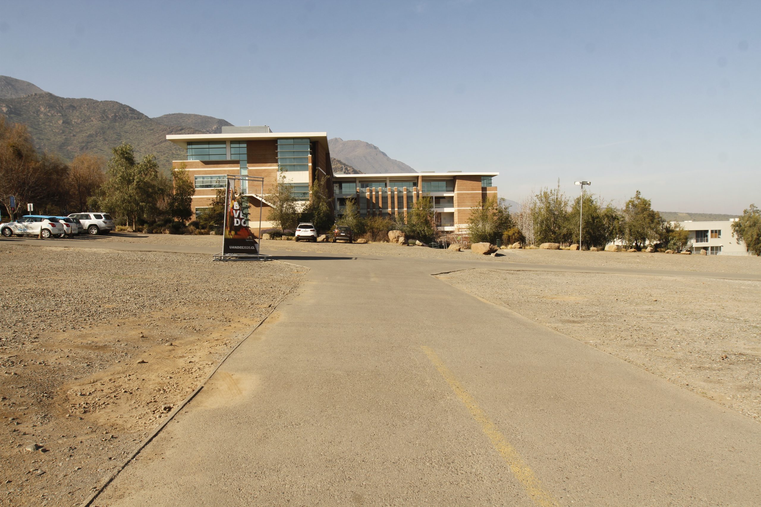 ¡Te esperamos! – Revista Campus UANDES 2020