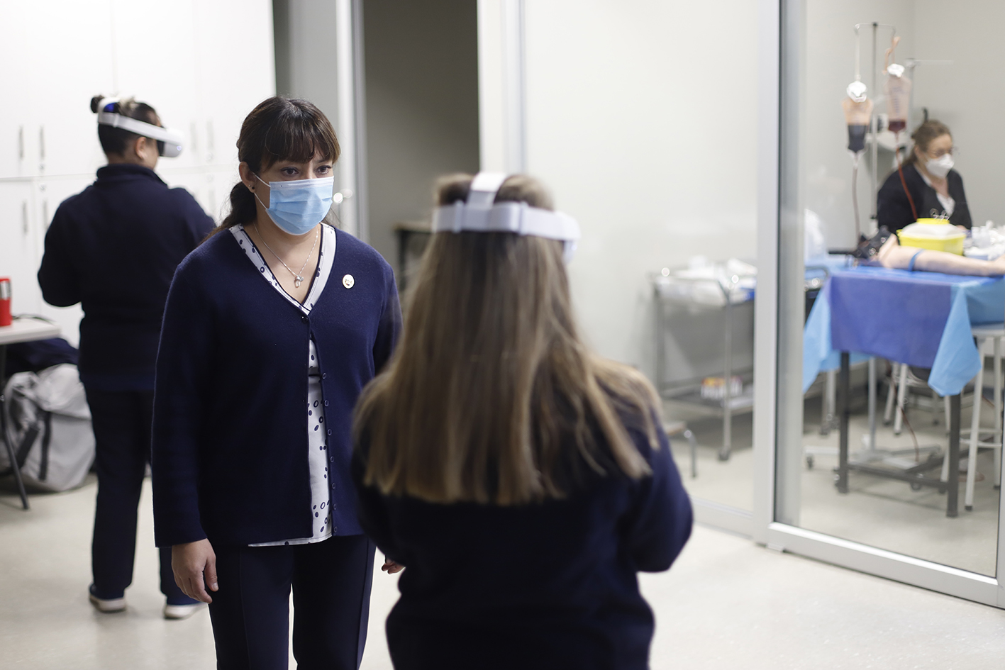 Carreras de la salud desarrollan modelo de aprendizaje híbrido con ...